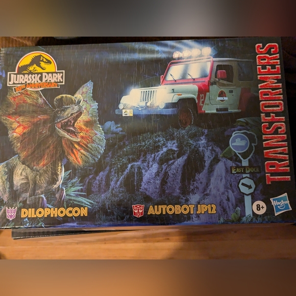 Hasbro | Toys | Jurassic Park X Transformers Dilophocon Autobot Jp2 Figures Mashup Pack | Poshmark